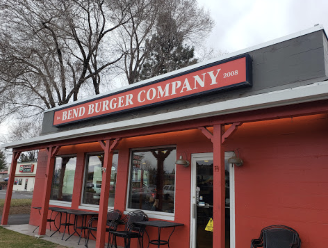 You'll Love These Giant Burgers In Bend, Oregon