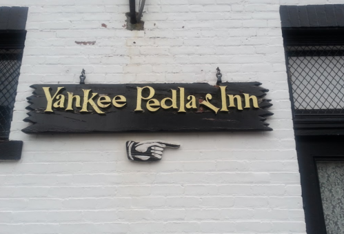 Yankee Pedlar Inn: One of the Most Haunted Places In Connecticut