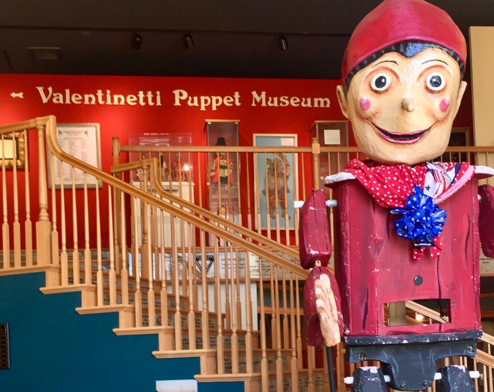View Antique Marionettes At This Puppet Museum In Washington