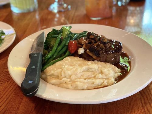 Windsor Station: The Prettiest Train Depot Restaurant In Vermont