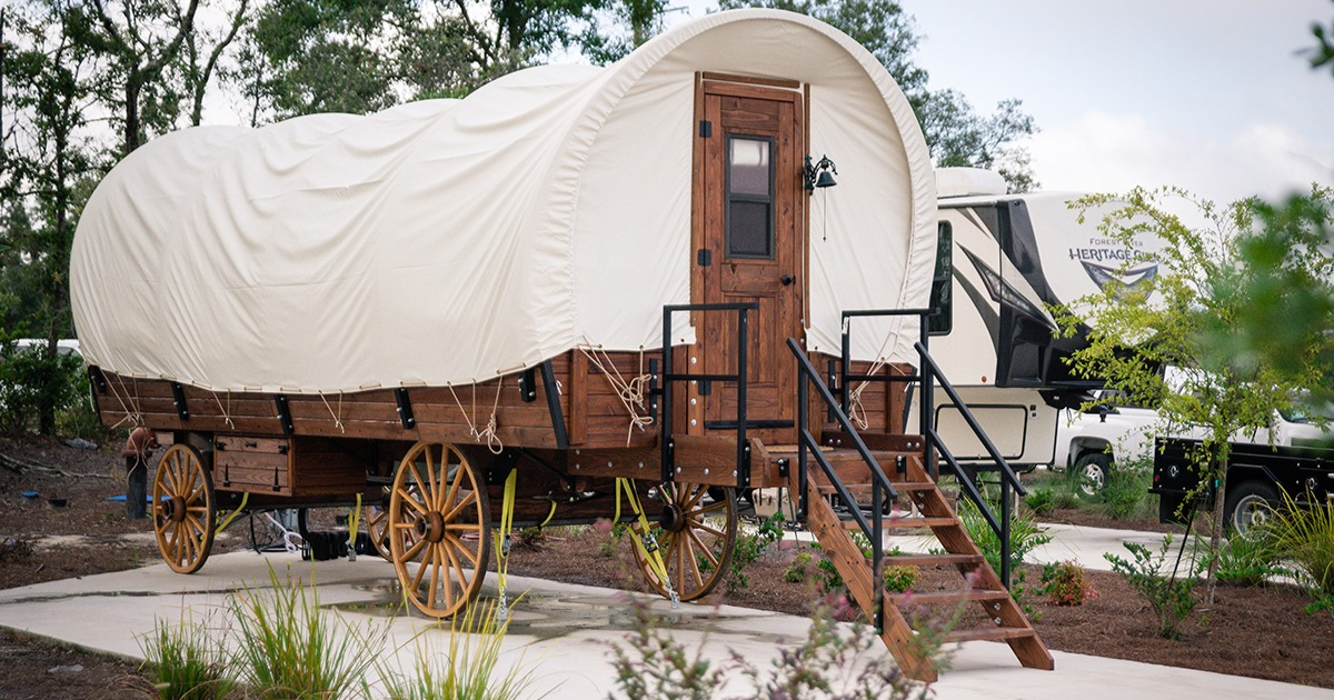 Covered Wagon Camping In Florida: Keystone Heights RV Resort