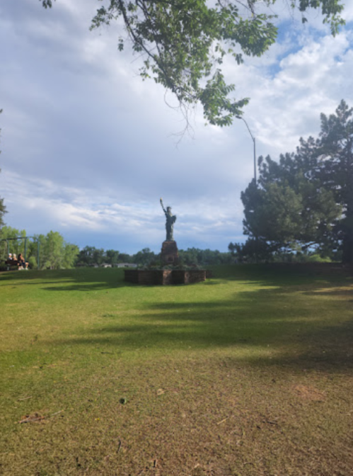 There Is A Miniature Statue Of Liberty In Fort Collins, Colorado