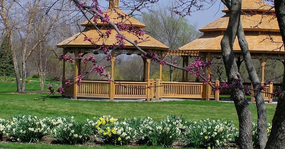 Madrid's Iowa Arboretum Hosts A Beautiful Flower Walk In Iowa