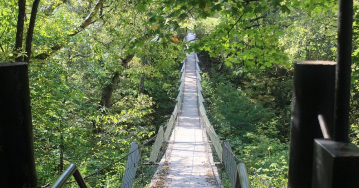 These Three Swinging Bridges In Iowa Are An Amazing Adventure