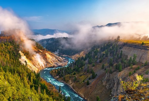 Yellowstone National Park's Hidden Gems: Two-Day Road Trip