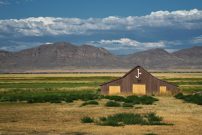 This Scenic Drive Is The Most Underrated Adventure In Oregon