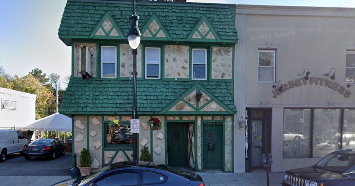 Obal's Inn In Bloomfield Serves The Best Ribs In New Jersey