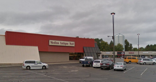Medina Antique Mall: Most Massive Antique Mall Near Cleveland