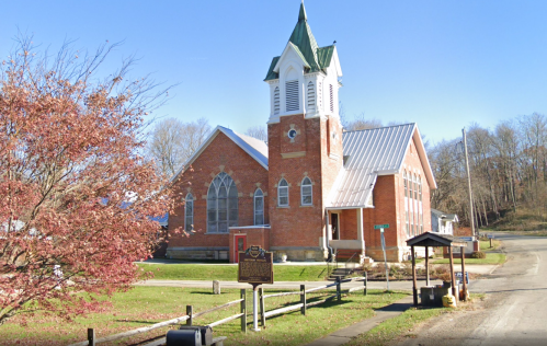 Enjoy Stunning Views On The Johnny Appleseed Byway In Ohio