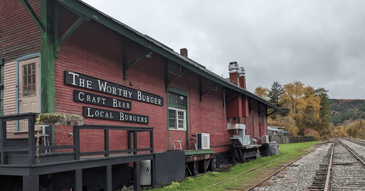 Taste The Freshness In Every Burger Served At This Vermont Joint