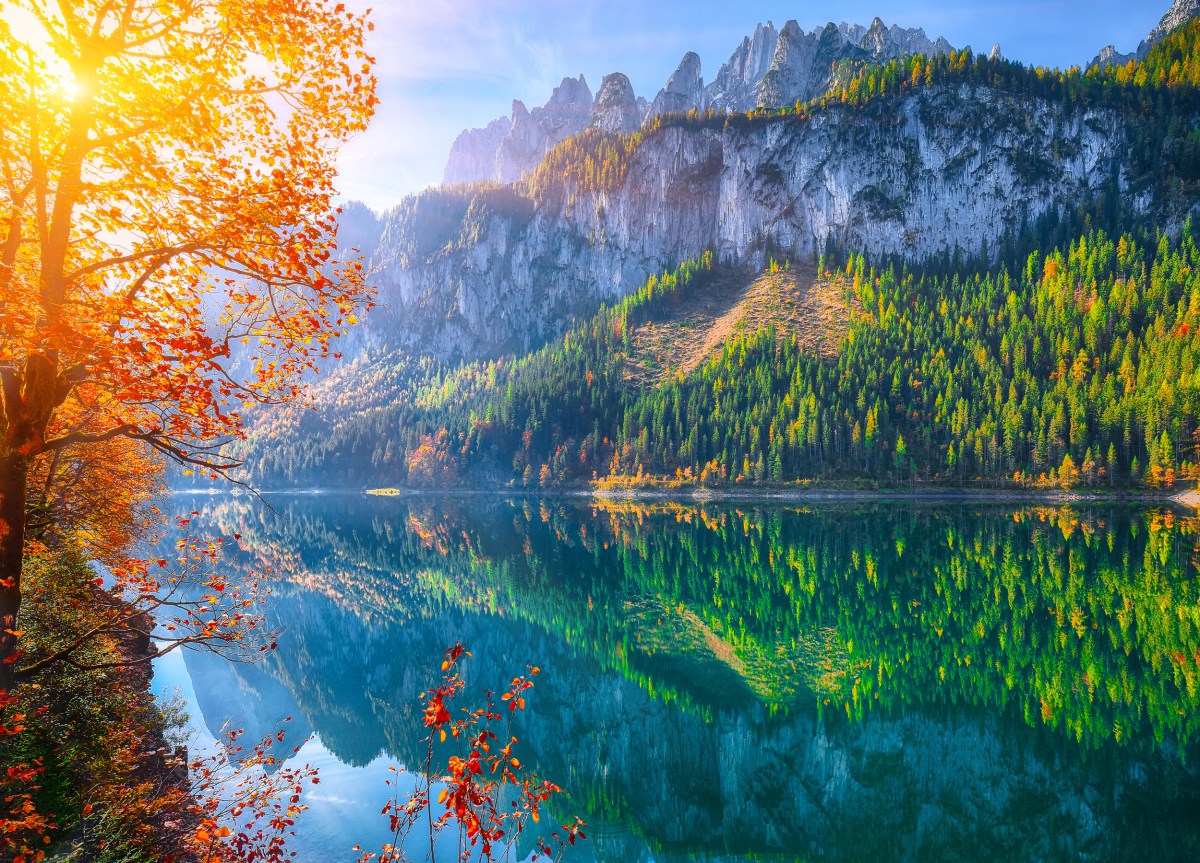 16 Crystal-Clear Lakes Across the US for Your Bucket List