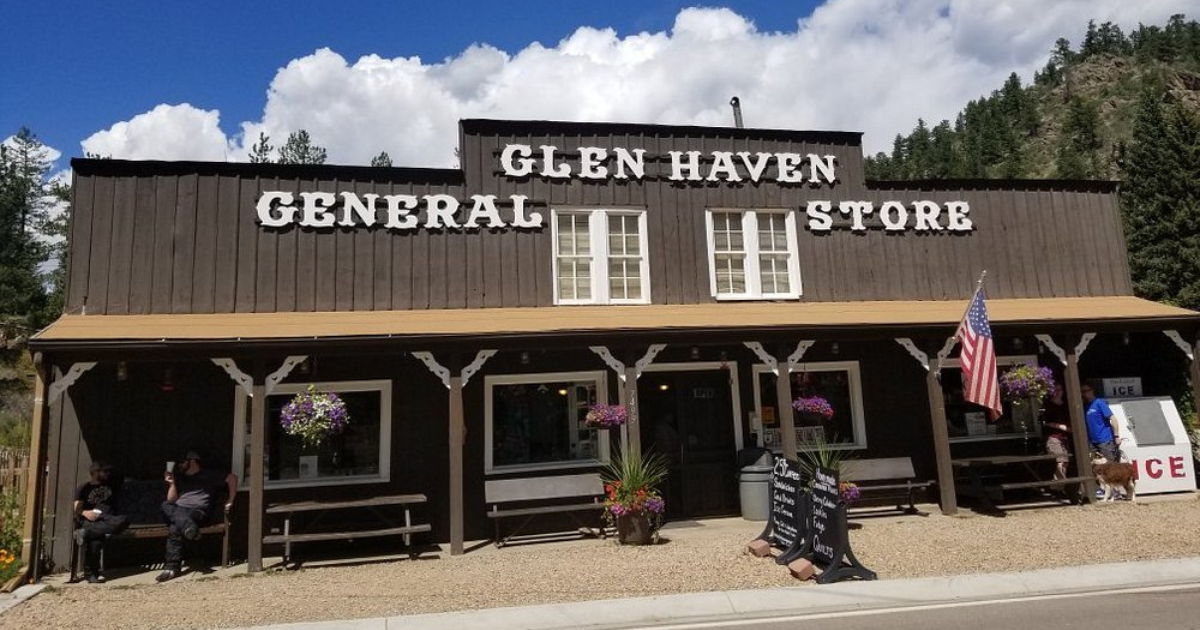 The Middle-Of-Nowhere General Store With Some Of The Best Cinnamon ...