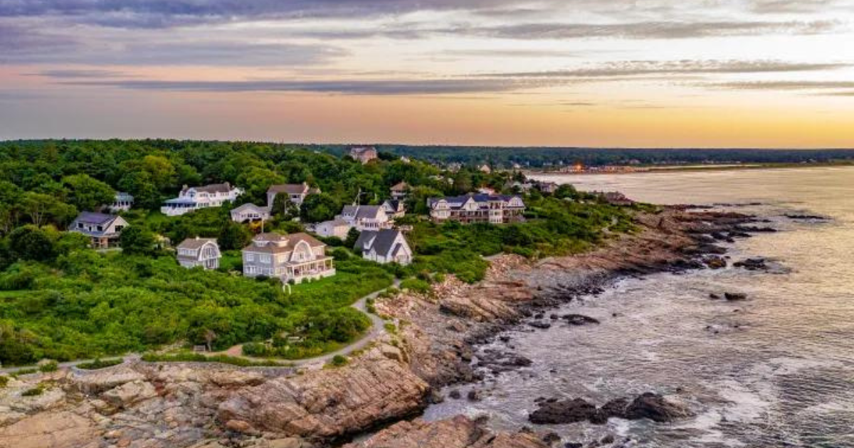 You Could Spend Forever Exploring This Maine Small Town, But We’ll ...