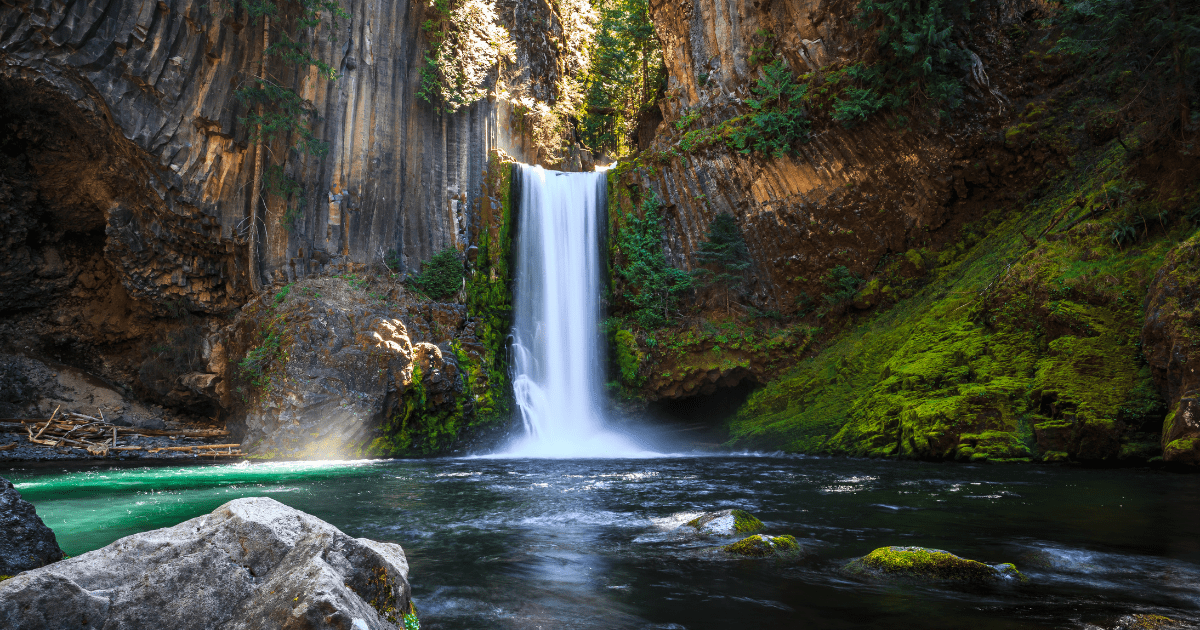 13 Waterfall Swimming Holes in America That Feel Unreal
