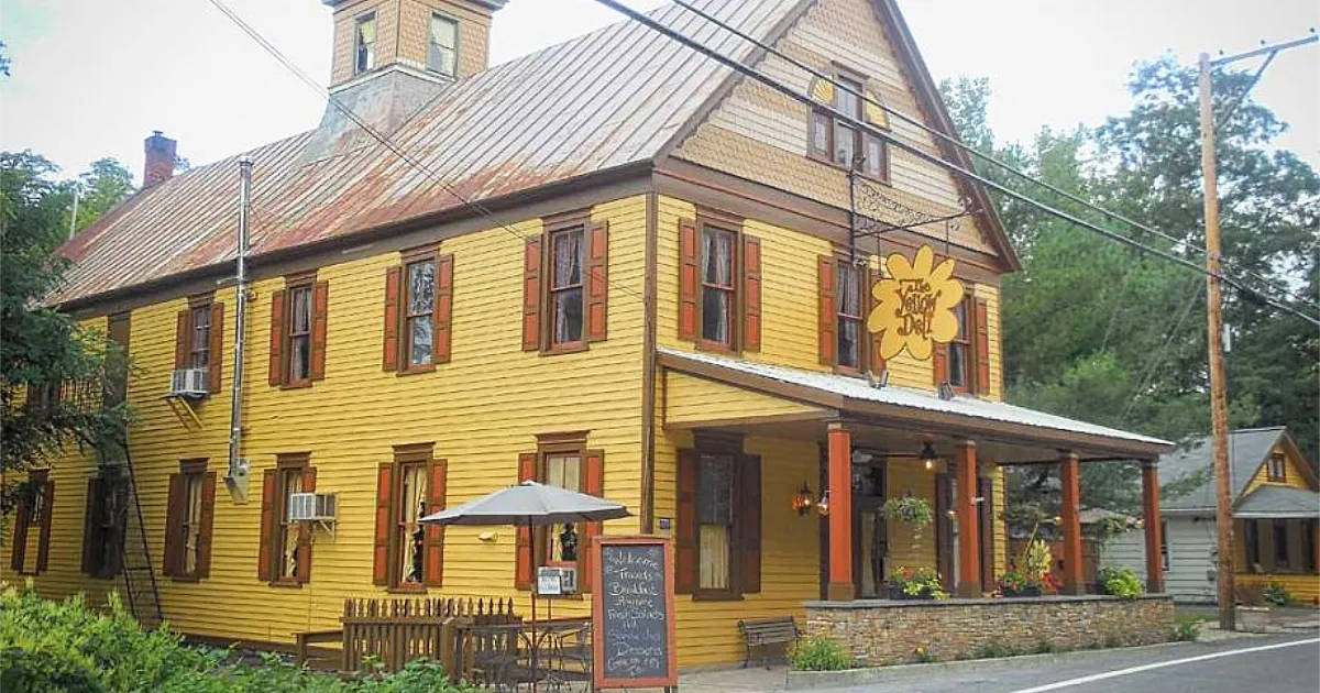 Oak Hill, New York Is The Best Small Town Weekend Trip