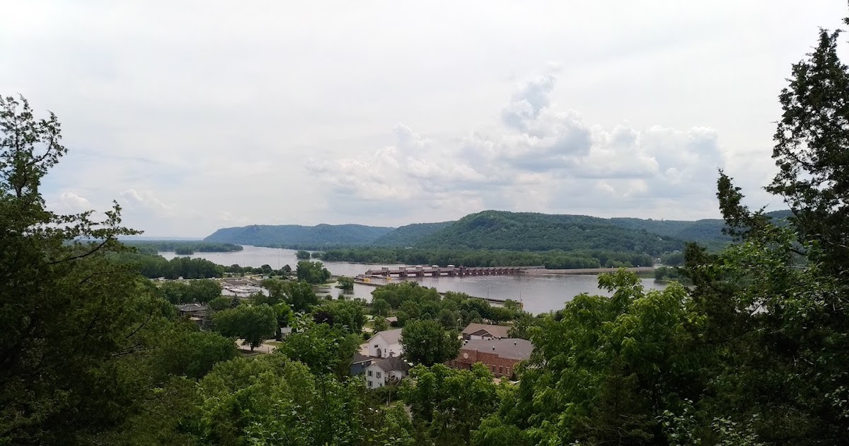 Little Bluff Mounds Trail Is A Historic Wisconsin Hike