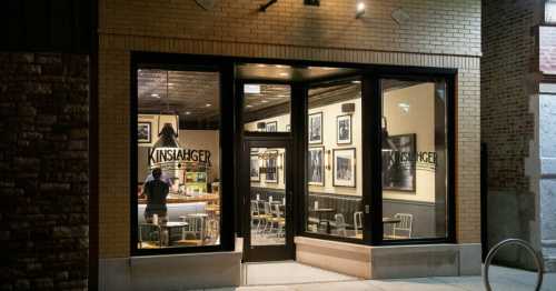 Breweries & Wineries | Only In Illinois