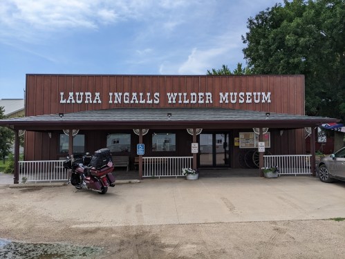 See Charles Ingalls Furniture At The Laura Ingalls Wilder Museum