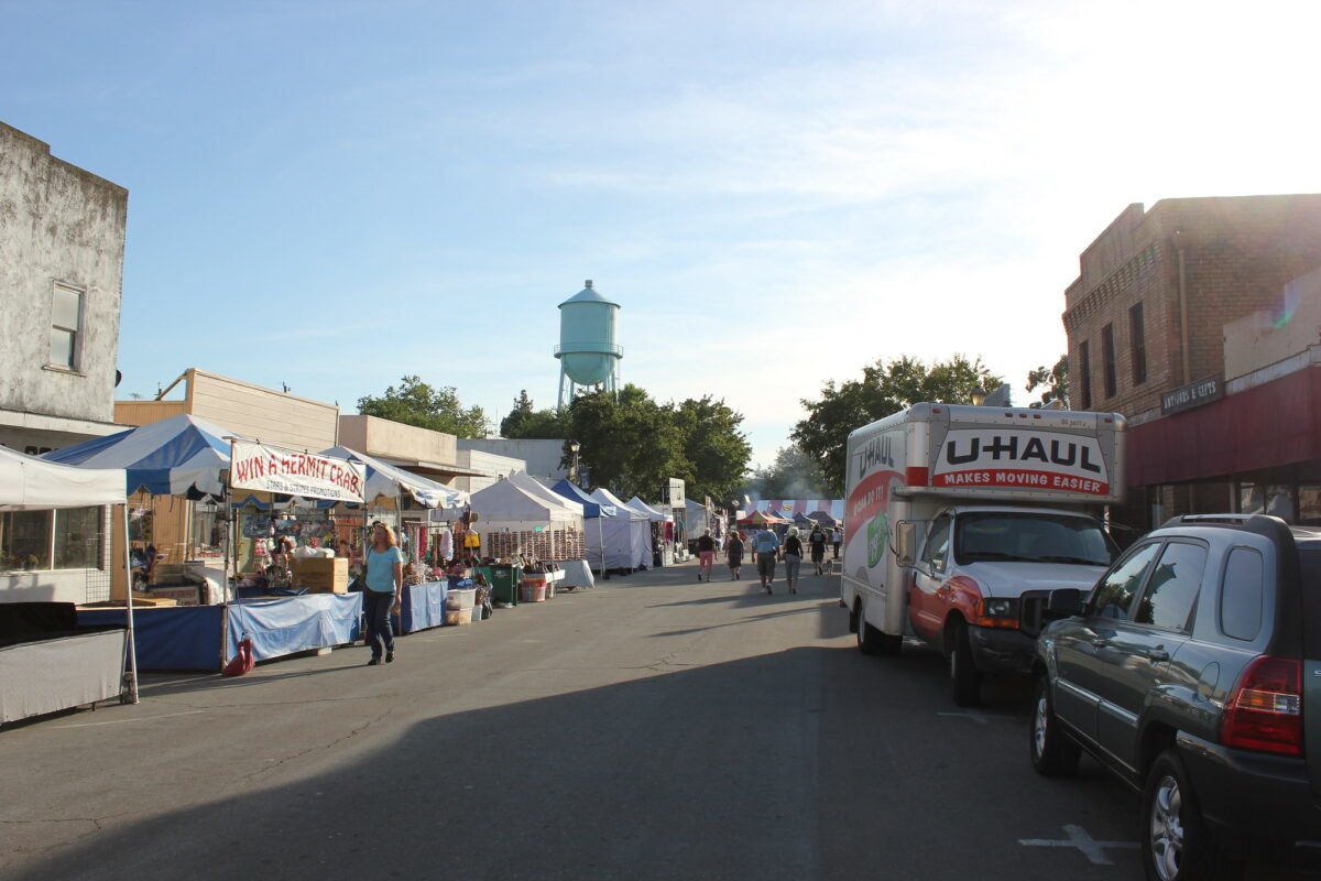 Celebrate All Things Delicious At The Annual Crawdad Festival In ...