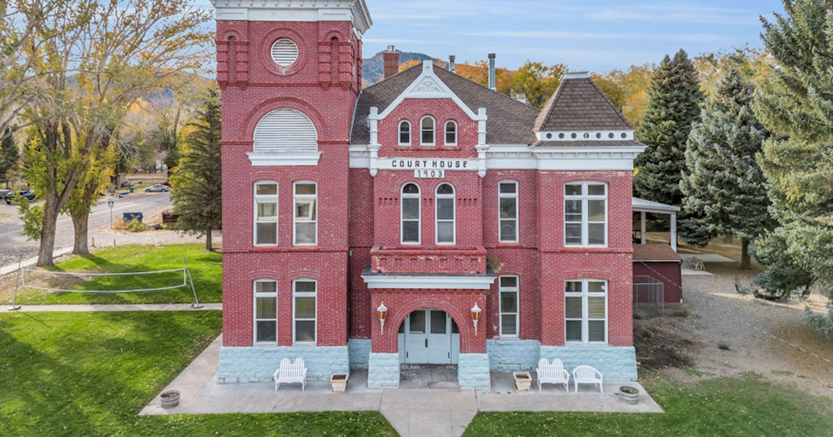 Spend The Night In A 1903 Courthouse In Junction, Utah