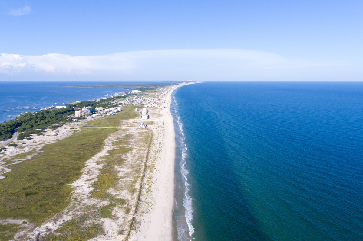 The Hidden Alabama Beach With Crystal-Clear Water That Feels Caribbean