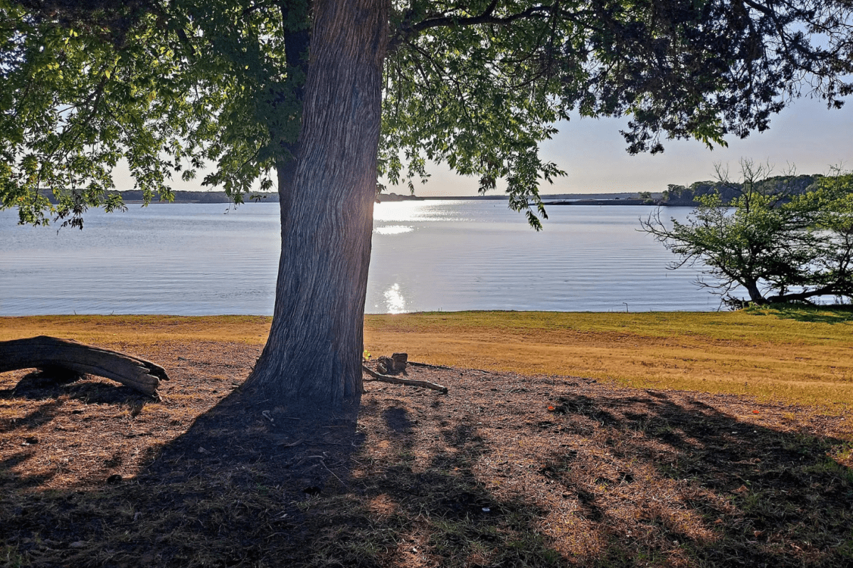 Arcadia Lake Is a Gorgeous Lake for Summer Fun in Oklahoma