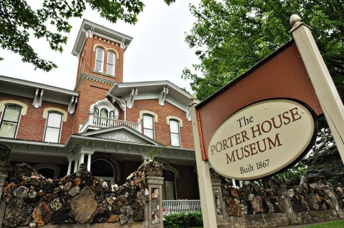 Things to Do in Decorah, Iowa: Weekend Trip Ideas & Itinerary
