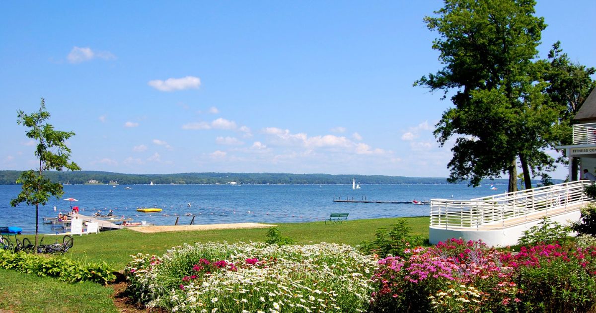 8 Best Lakes Near Buffalo To Visit This Summer