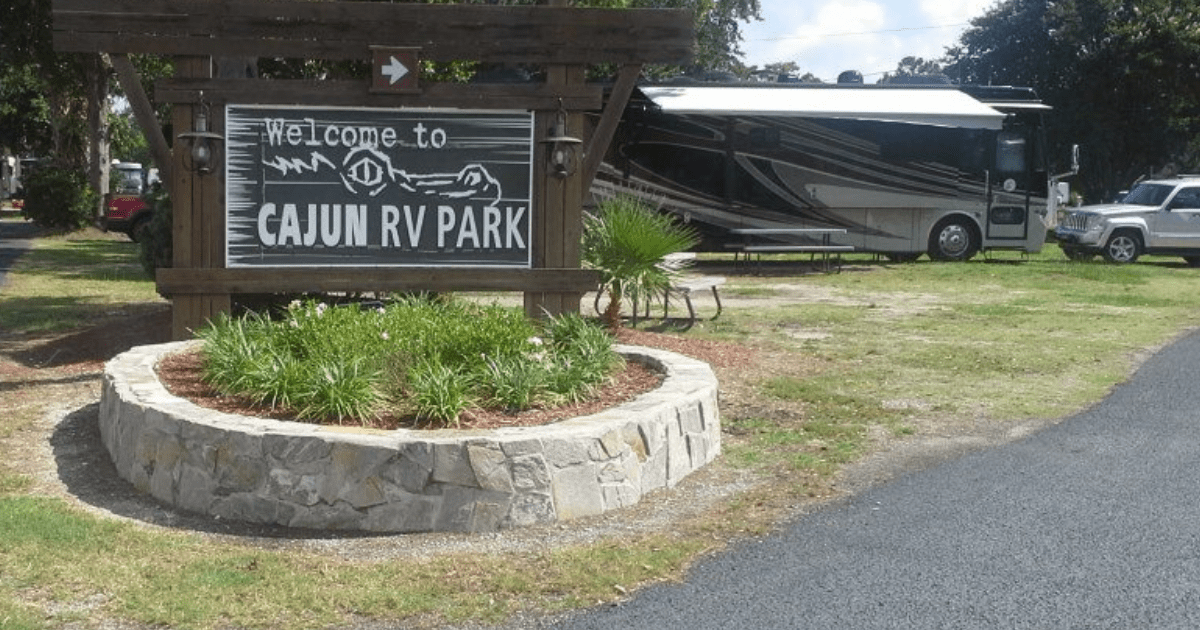 Cajun RV Park: The Ultimate RV Campground with Swimming Pool in Mississippi