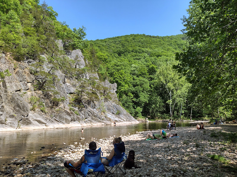 The Hidden Swimming Hole Near Seneca Rocks In West Virginia