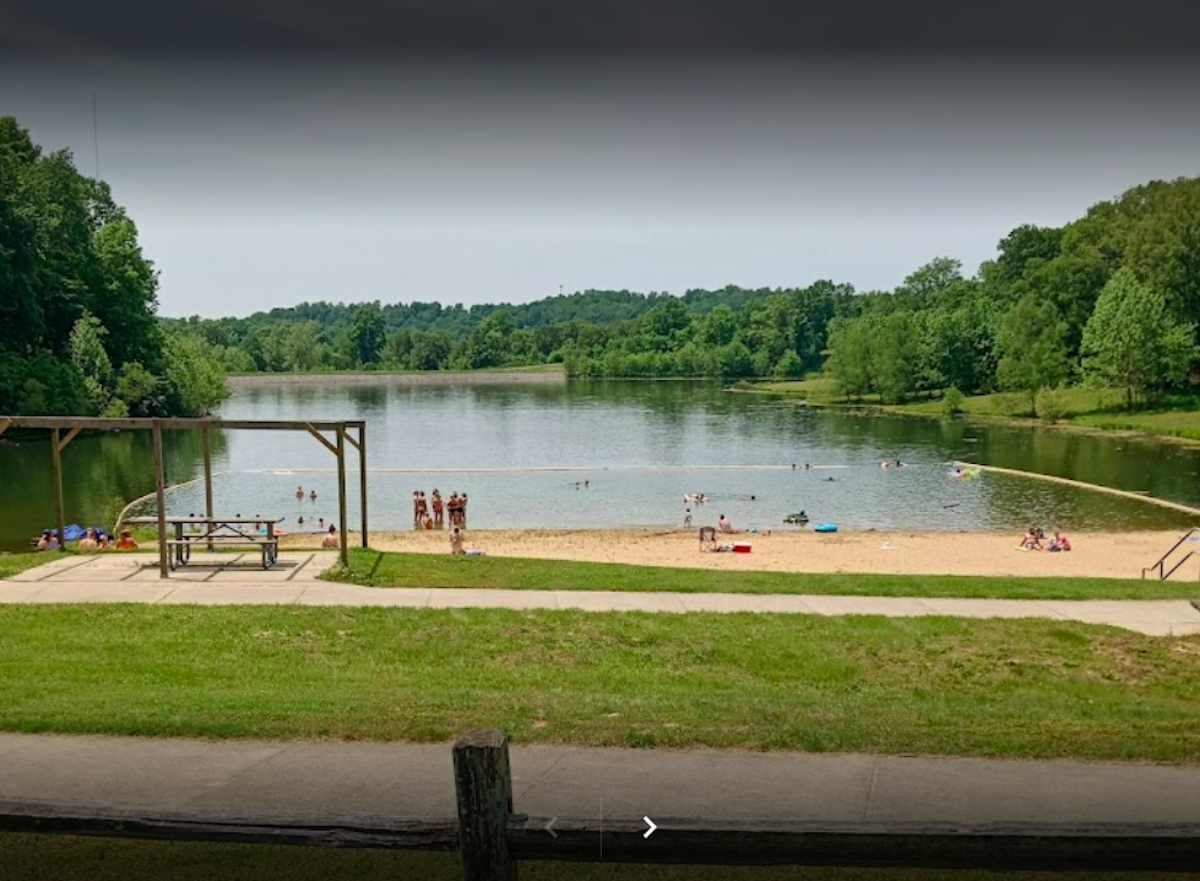 The One Pristine Inland Beach In Missouri That Will Make You Swear You ...