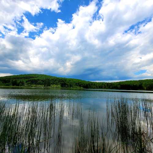 10 Of The Best Lakes In West Virginia For Recreation