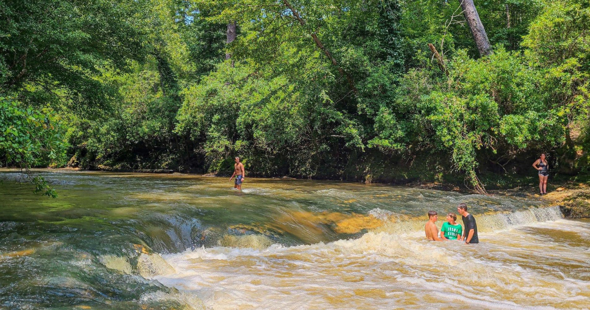 7 Best Swimming Holes In Mississippi To Visit This Summer