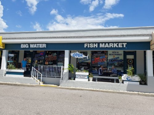 Best Fish Sandwich In Florida: 6 Amazing Options