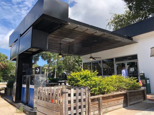 The 14 Best Restaurants In Florida For Your Bucket List