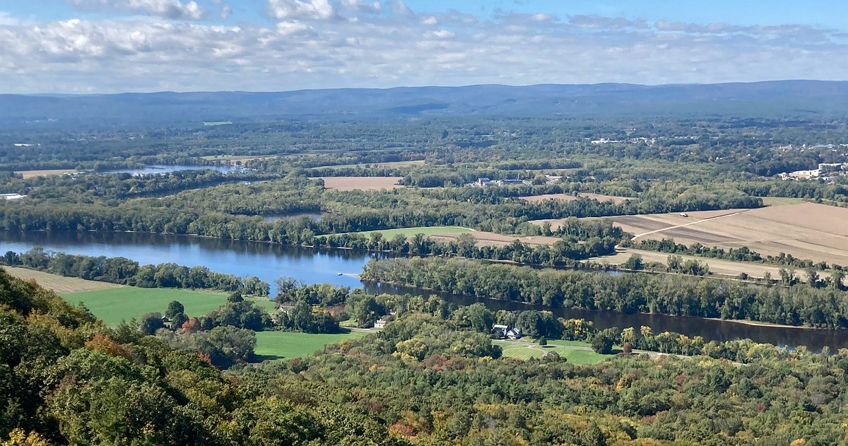 Hadley, Massachusetts: One Of The Country's Best Small Towns