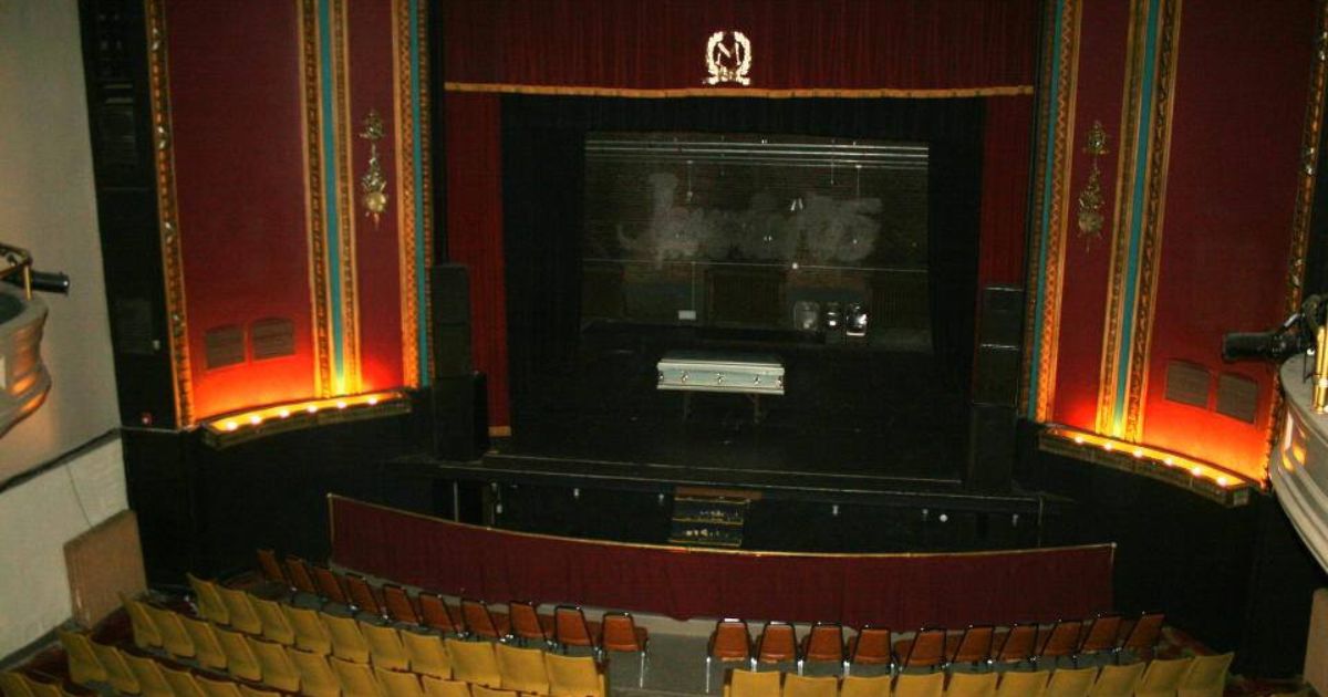 Visit The 11 Most Haunted Places In Ohio That Are Super Creepy