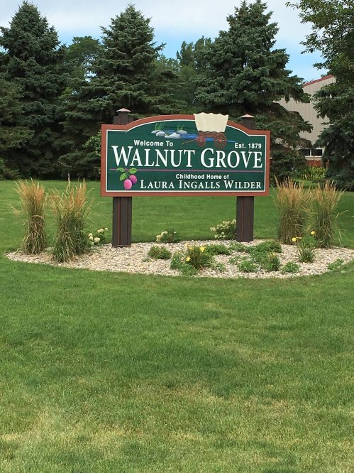 See Charles Ingalls Furniture At The Laura Ingalls Wilder Museum