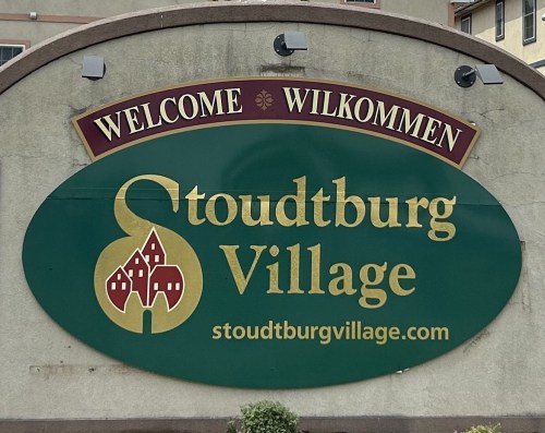 German towns in Pennsylvania: Stoudtburg Village In Adamstown