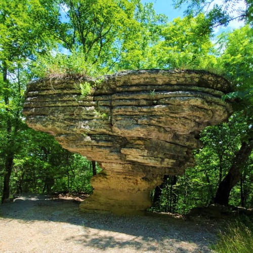 Hidden Gem In Arkansas: Pivot Rock Park In Eureka Springs