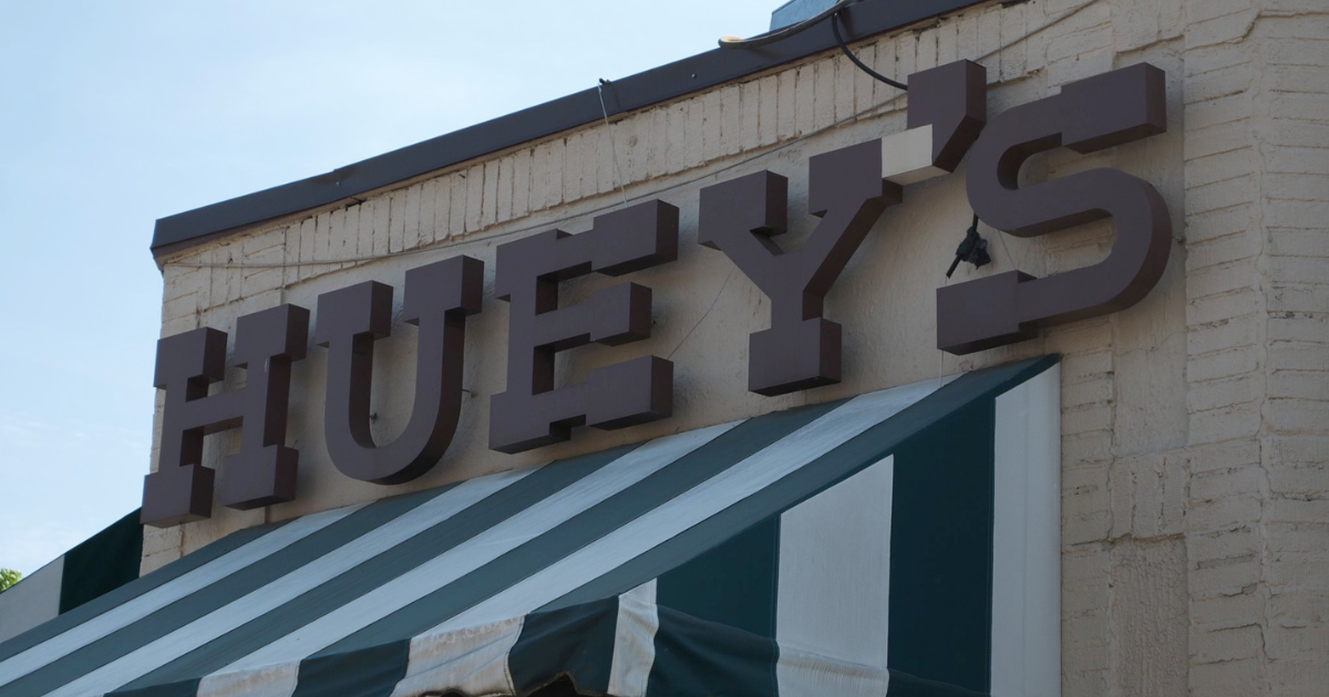 Visit Huey’s, The Small Burger Joint In Tennessee That’s Been Around ...