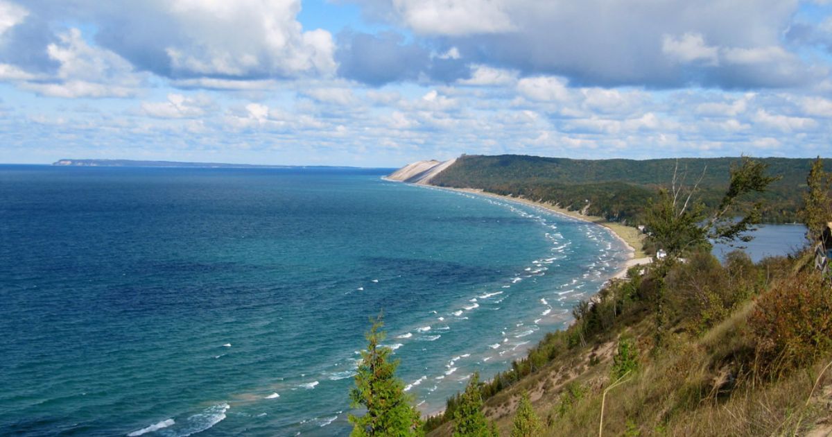 10 Of The Best Road Trips You Can Take In Michigan