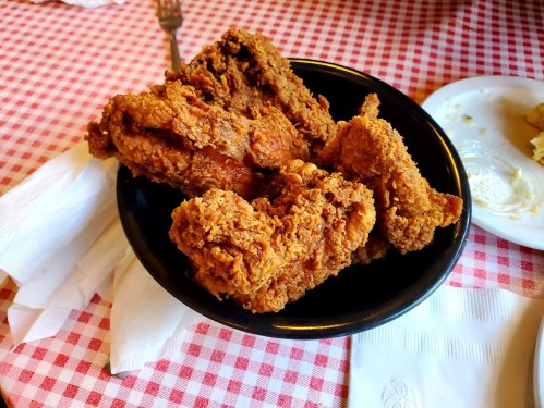 These Restaurants Serve The Best Fried Chicken In Ohio