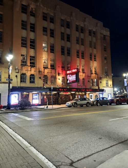 Aretha's Jazz Cafe: Iconic Music Destination in Detroit Michigan