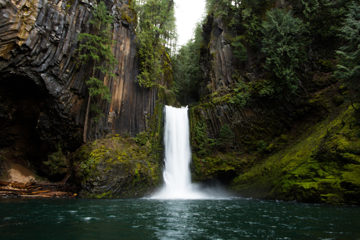 Highway Of Waterfalls: Best Scenic Drive in Oregon