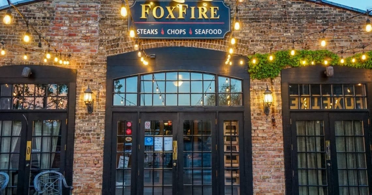 FoxFire Restaurant: Award-Winning Steakhouse In Geneva, Illinois