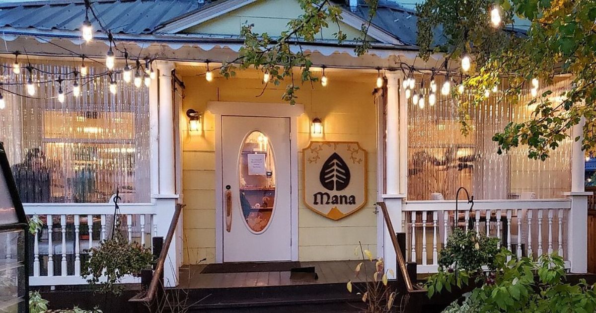 Mana In Leavenworth, WA Is One Of The Best Restaurants