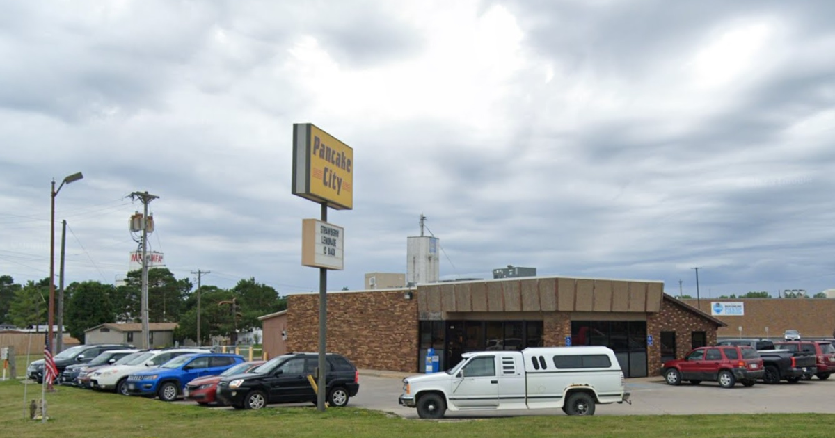 The Small-Town Diner Where Locals Catch Up Over Pancakes And Homestyle ...