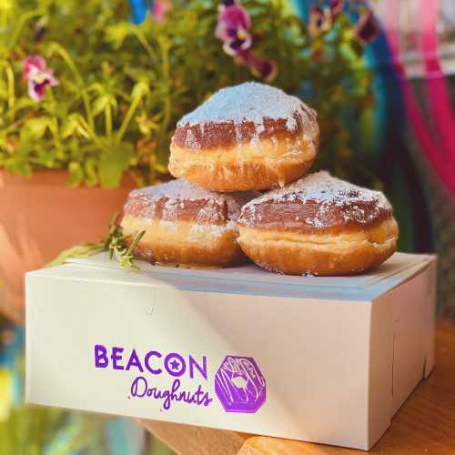 Beacon Doughnuts: Hidden Doughnut Shop in Chicago, Illinois
