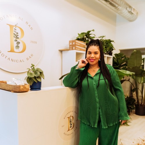 Grow Your Green At The Botanical Bar In Indianapolis, Indiana